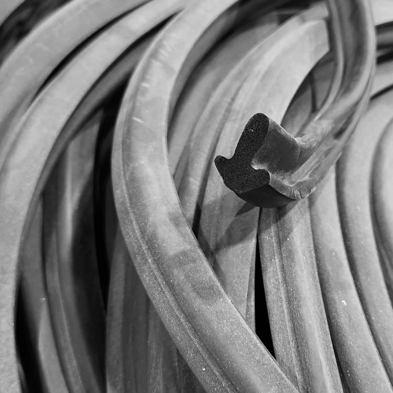 60-B13 (B89) Door Seal - great for early holden vehicles